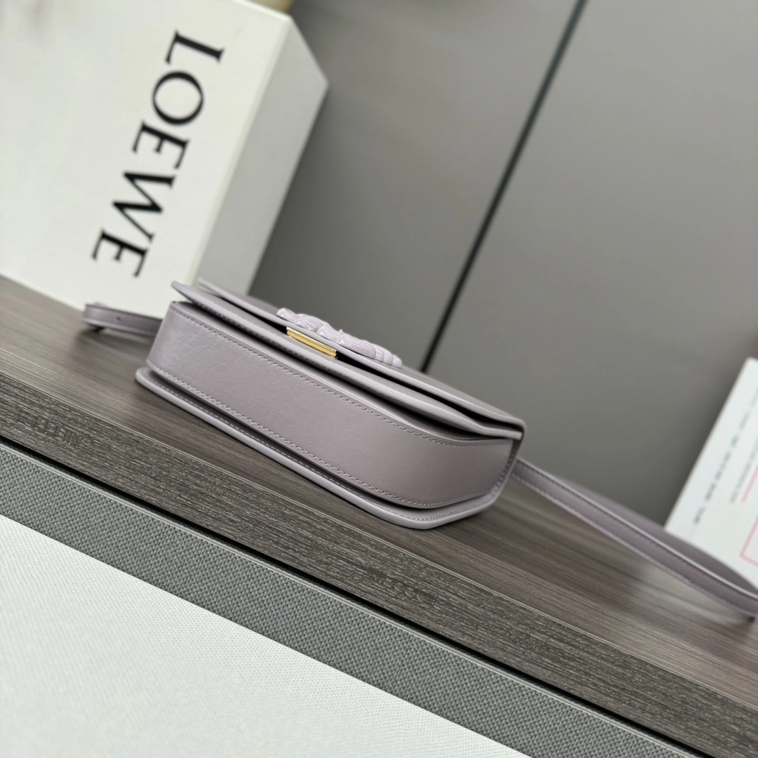Legit Loewe Satchel Bags