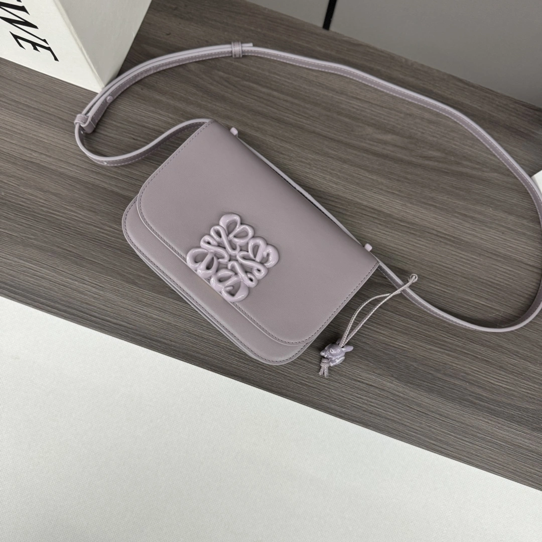 Legit Loewe Satchel Bags