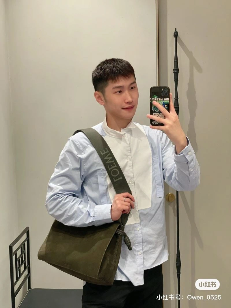 Factory-made Loewe Satchel Bags
