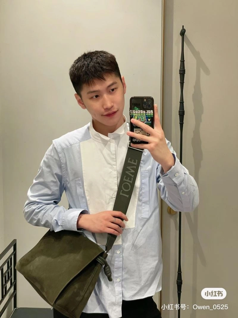 Factory-made Loewe Satchel Bags