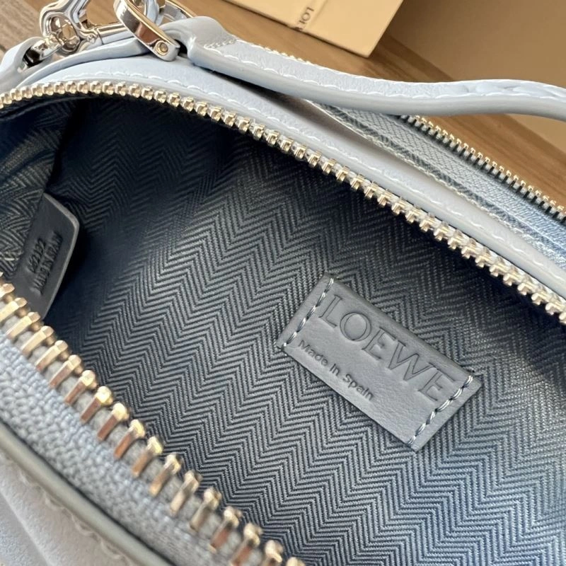Inexpensive Loewe Satchel Bags