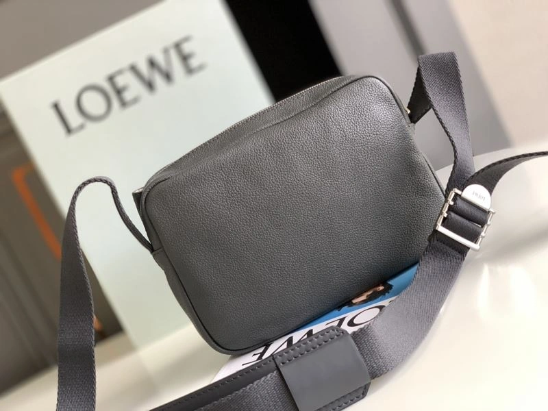 Bargain Loewe Satchel Bags