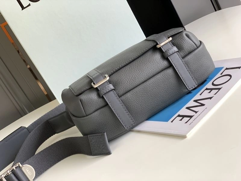 Bargain Loewe Satchel Bags
