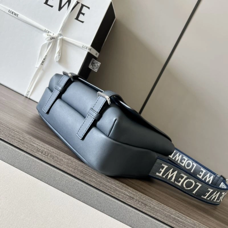Inexpensive Loewe Satchel Bags