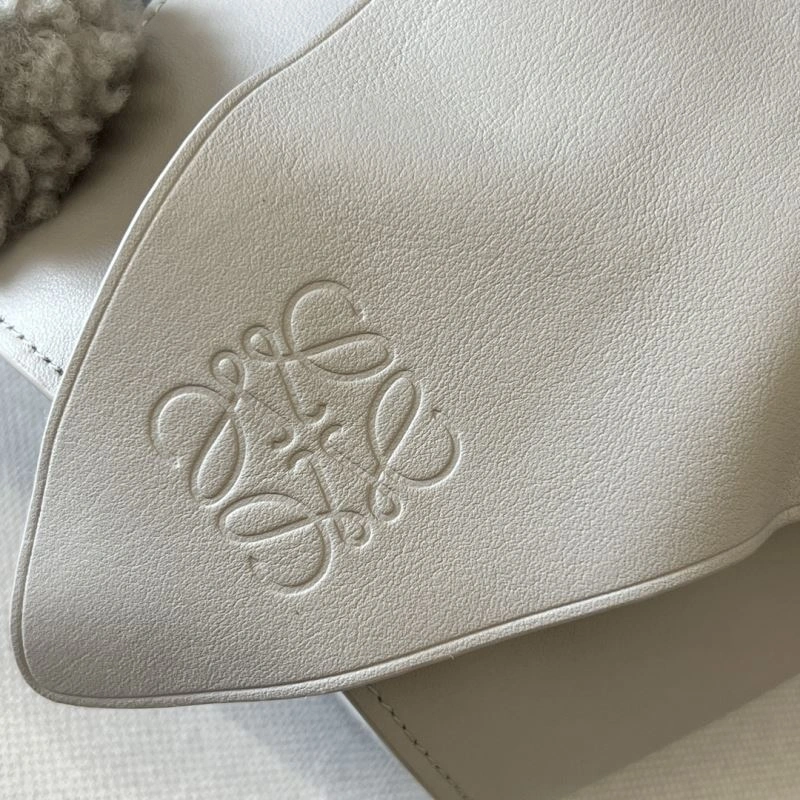 1:1 copy Loewe Satchel Bags
