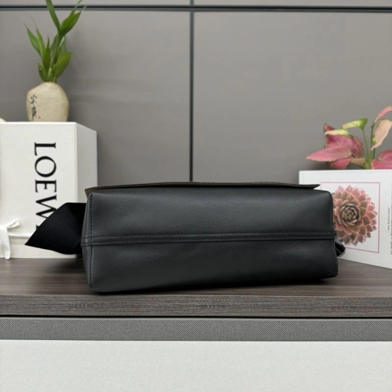 High fidelity Loewe Satchel Bags