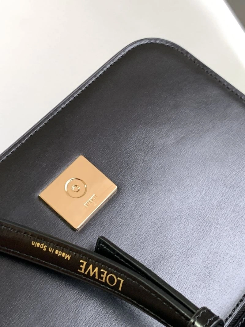 Bargain Loewe Satchel Bags