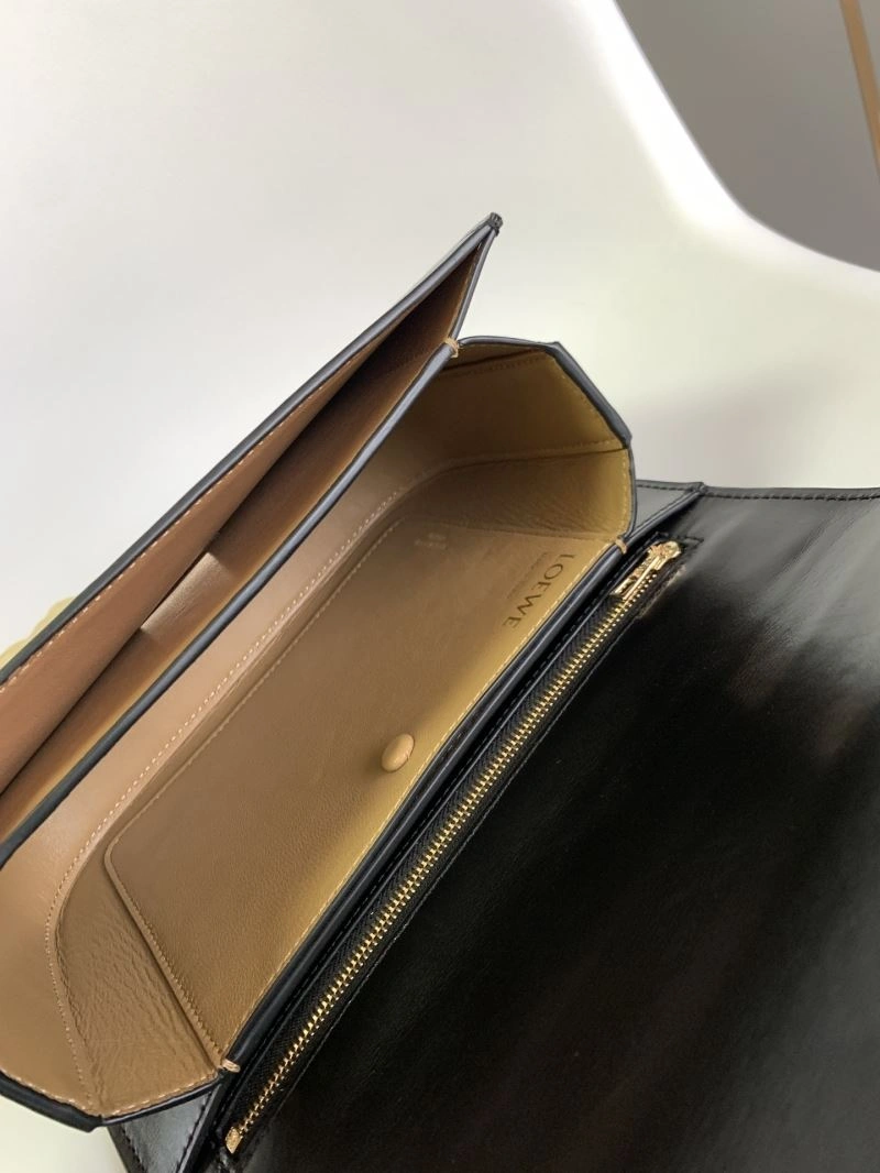 Bargain Loewe Satchel Bags