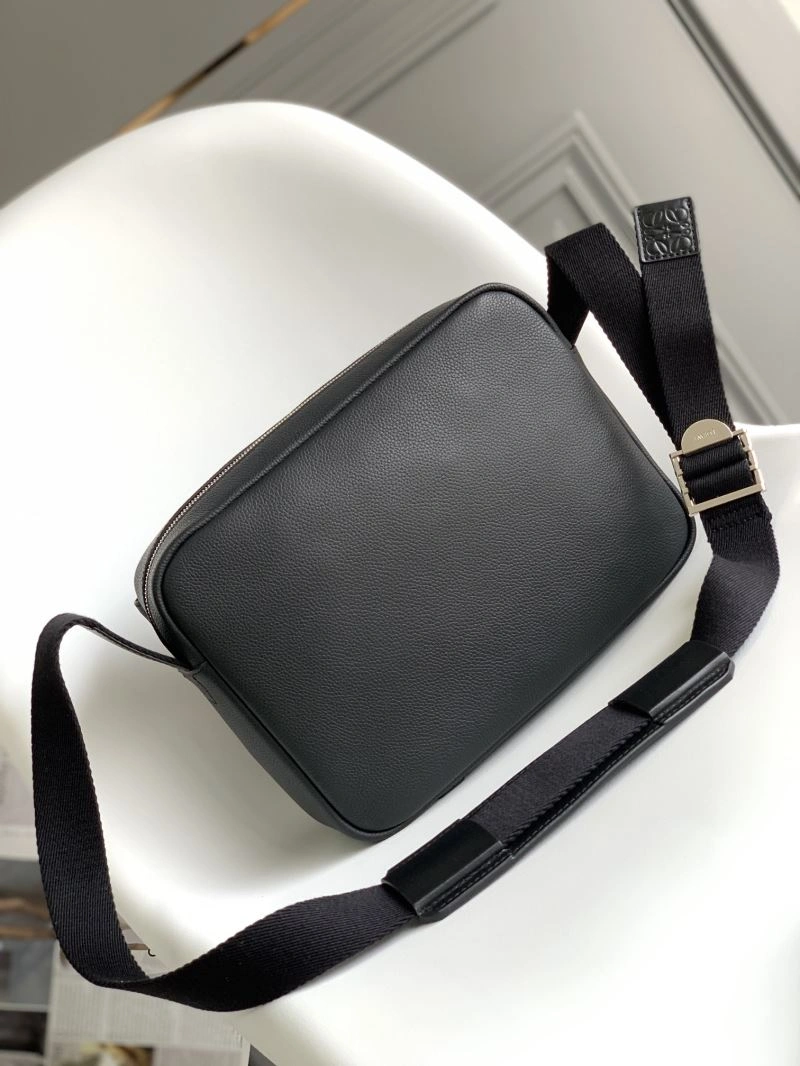 Bargain Loewe Satchel Bags