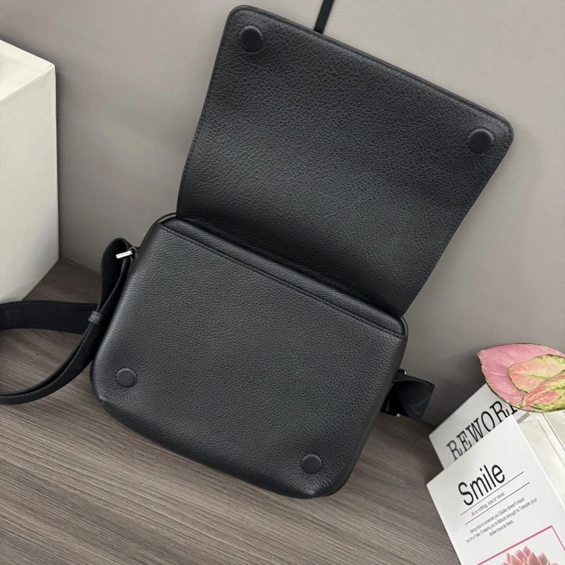 Top match Loewe Satchel Bags