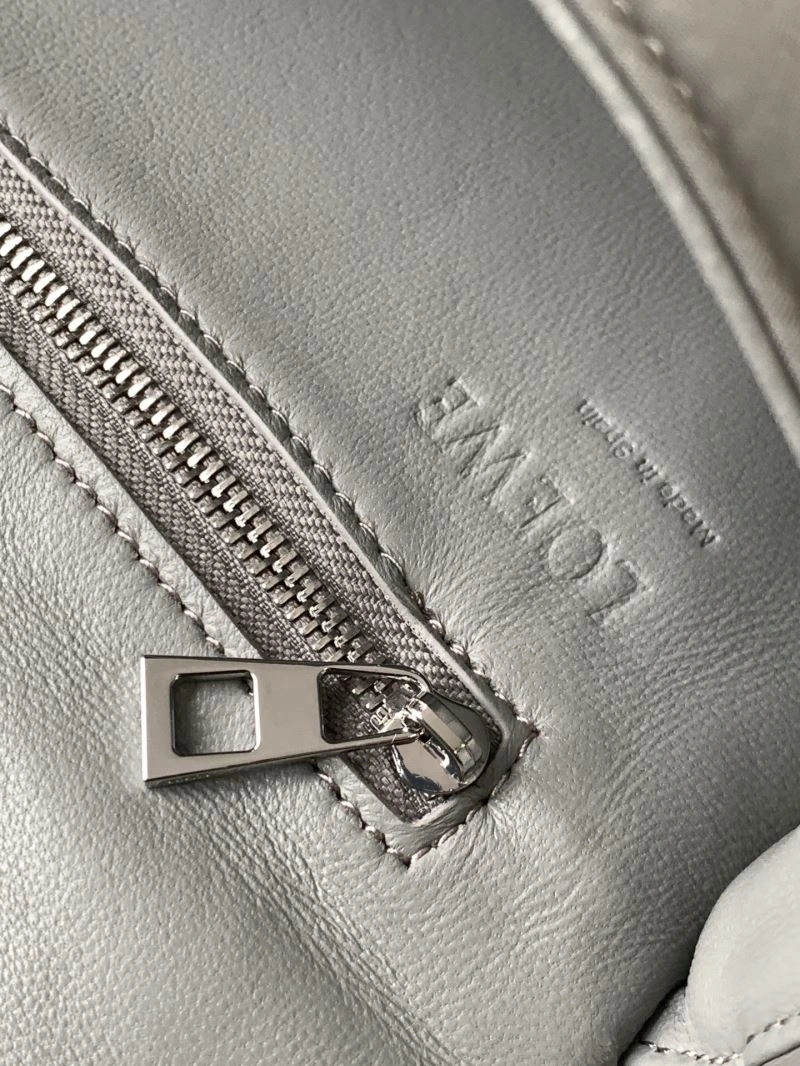 Reasonably priced Loewe Satchel Bags