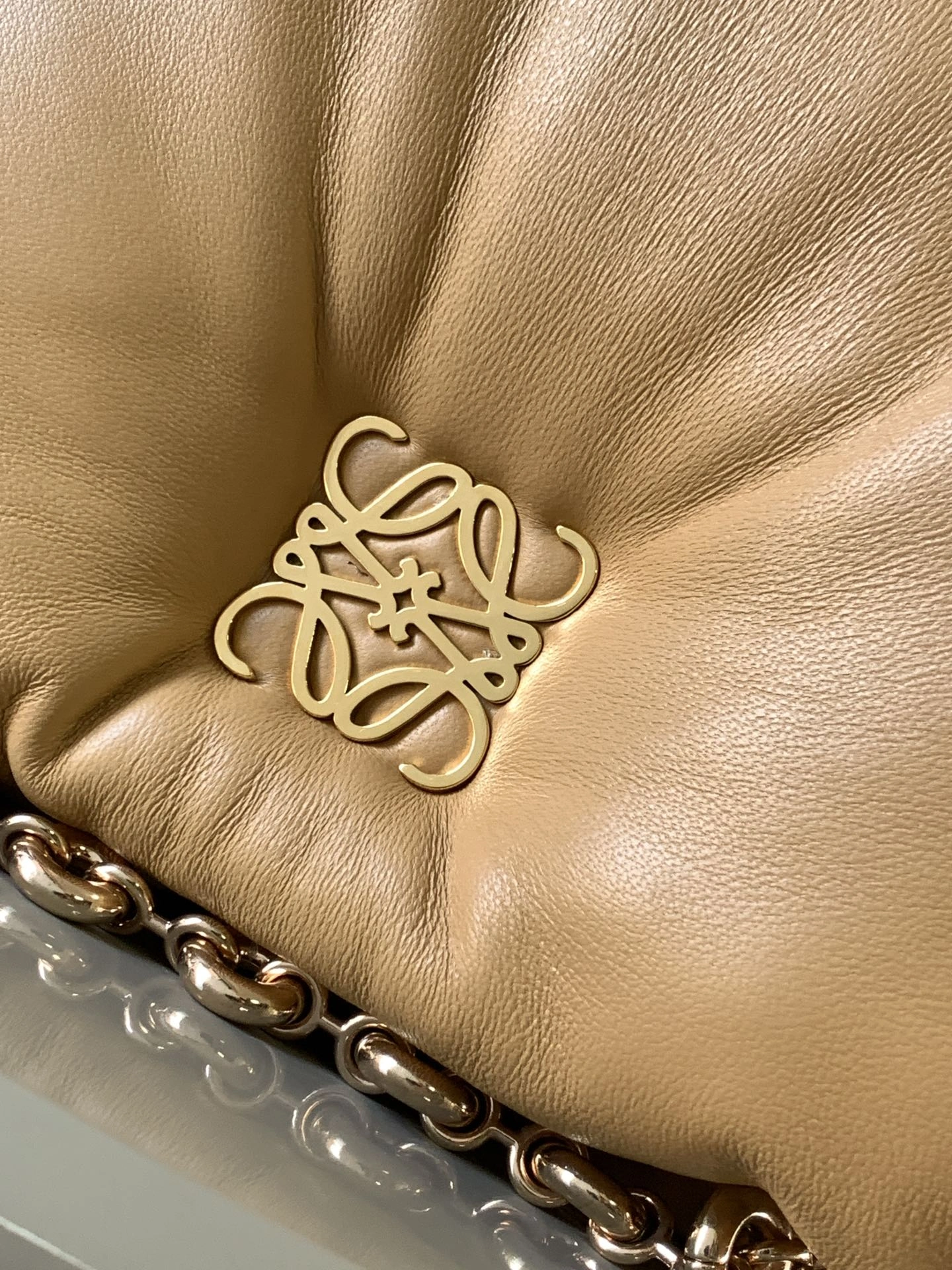 Precise copy Loewe Satchel Bags