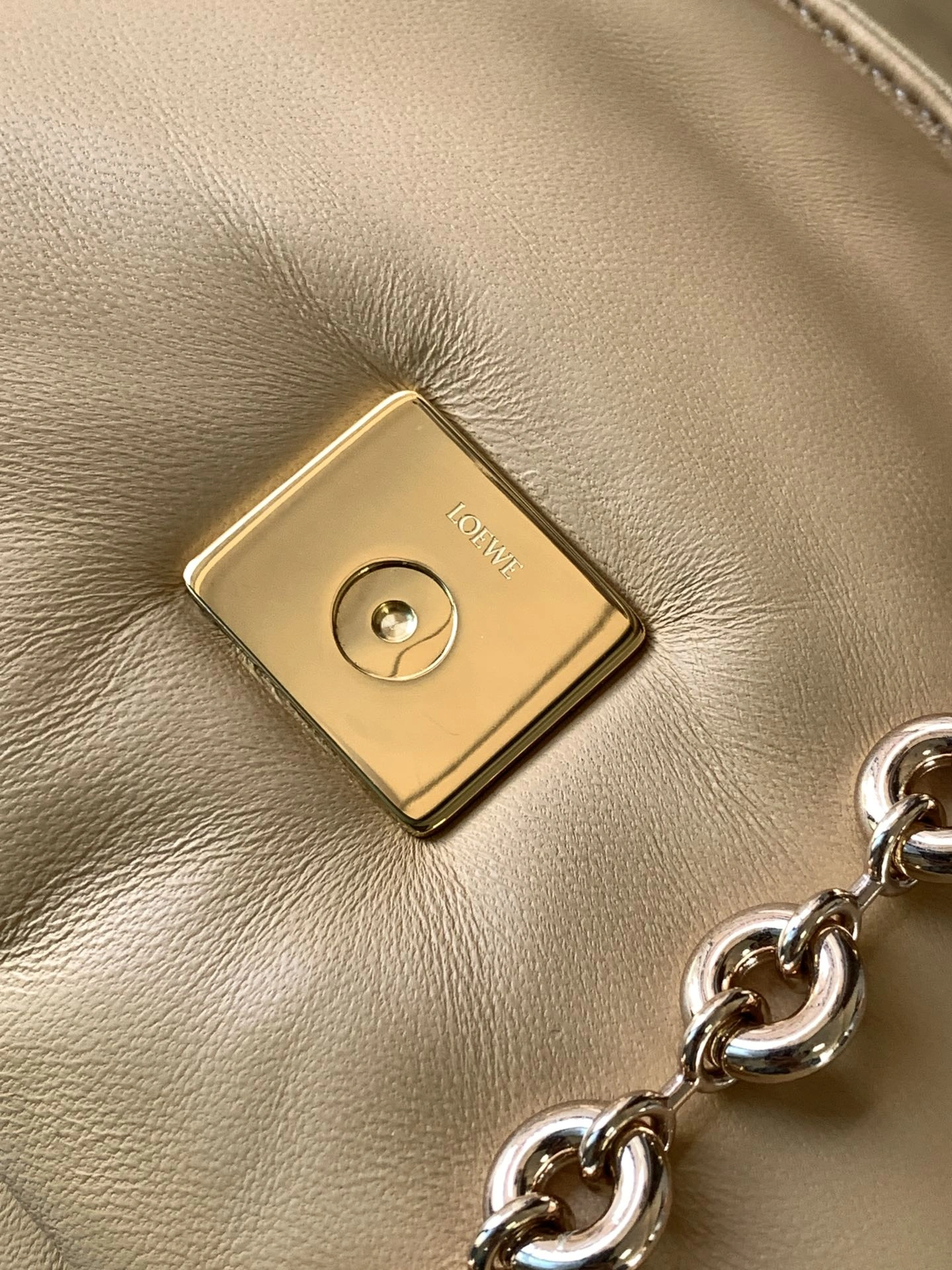 Precise copy Loewe Satchel Bags