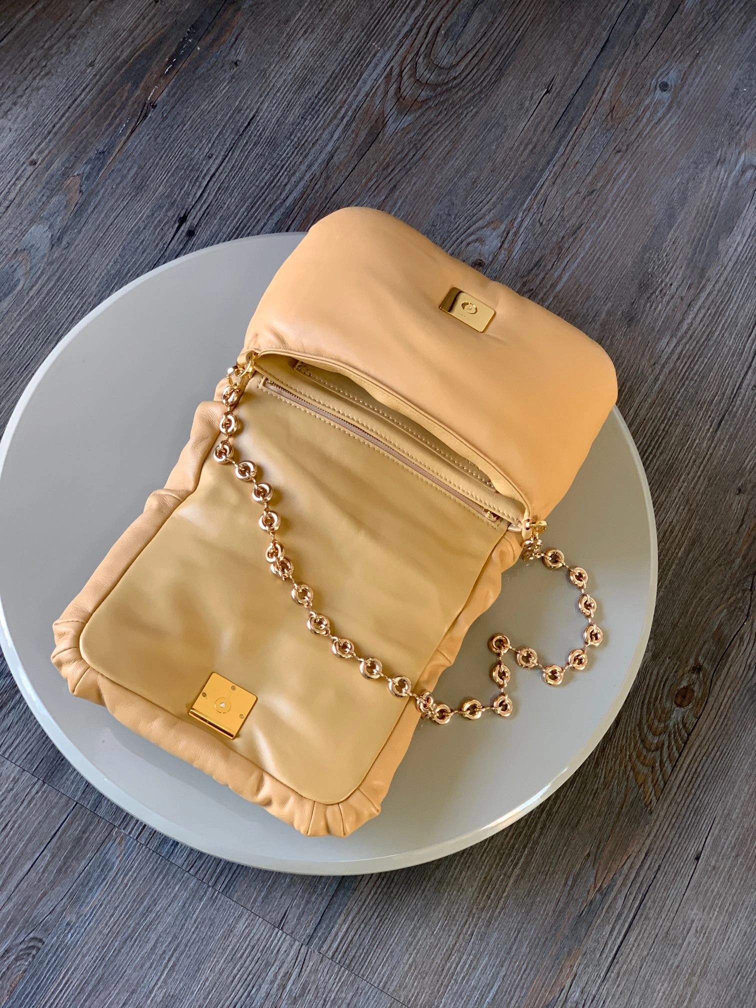 Precise copy Loewe Satchel Bags