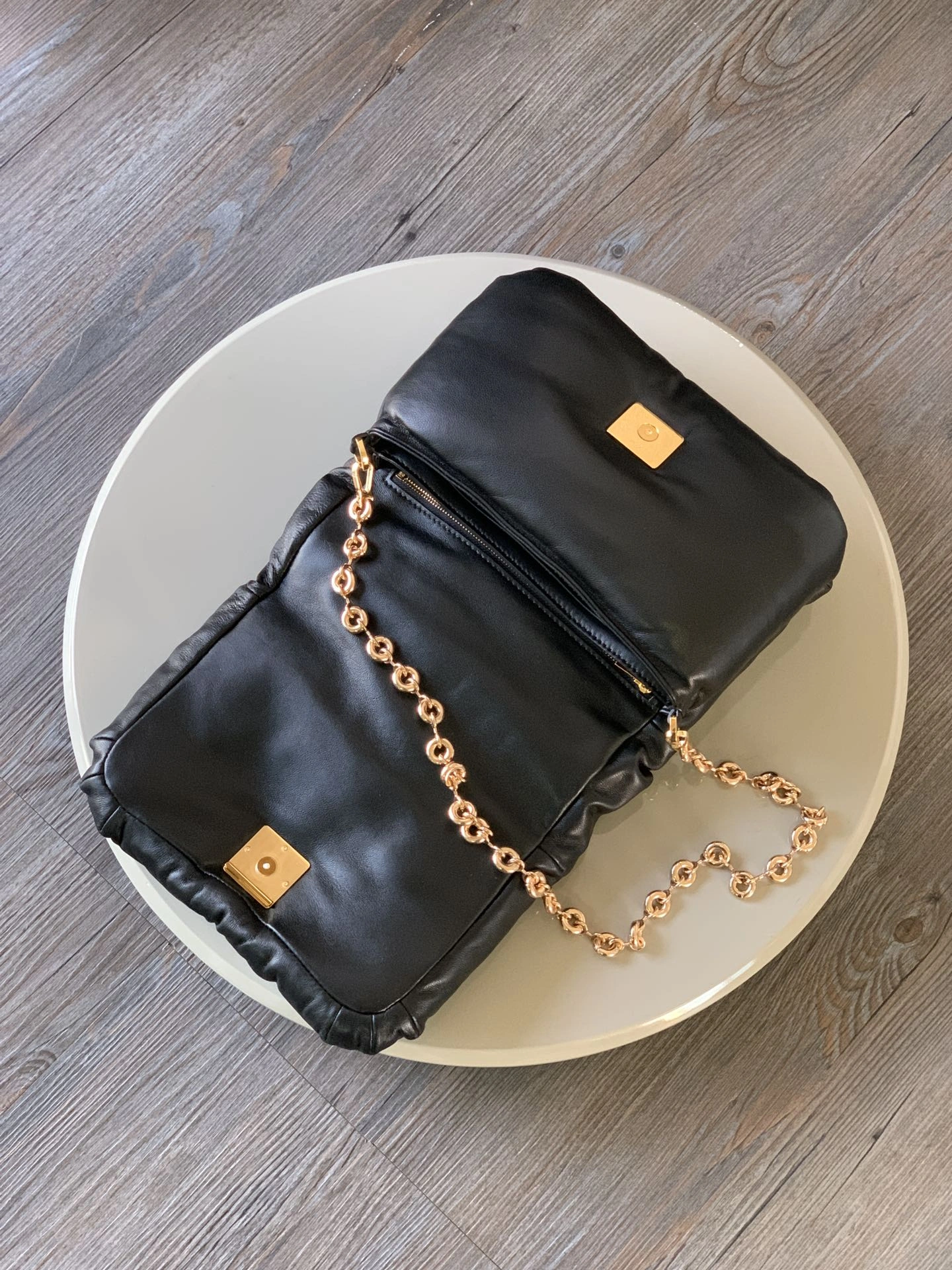 Top mirror Loewe Satchel Bags
