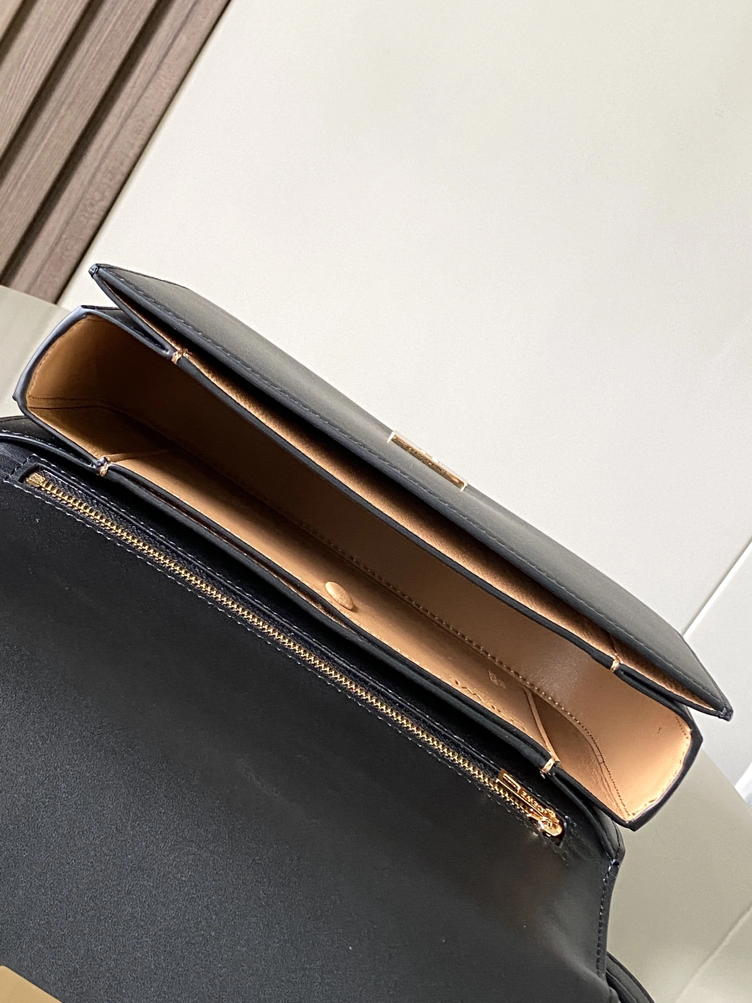 Exact replica Loewe Satchel Bags