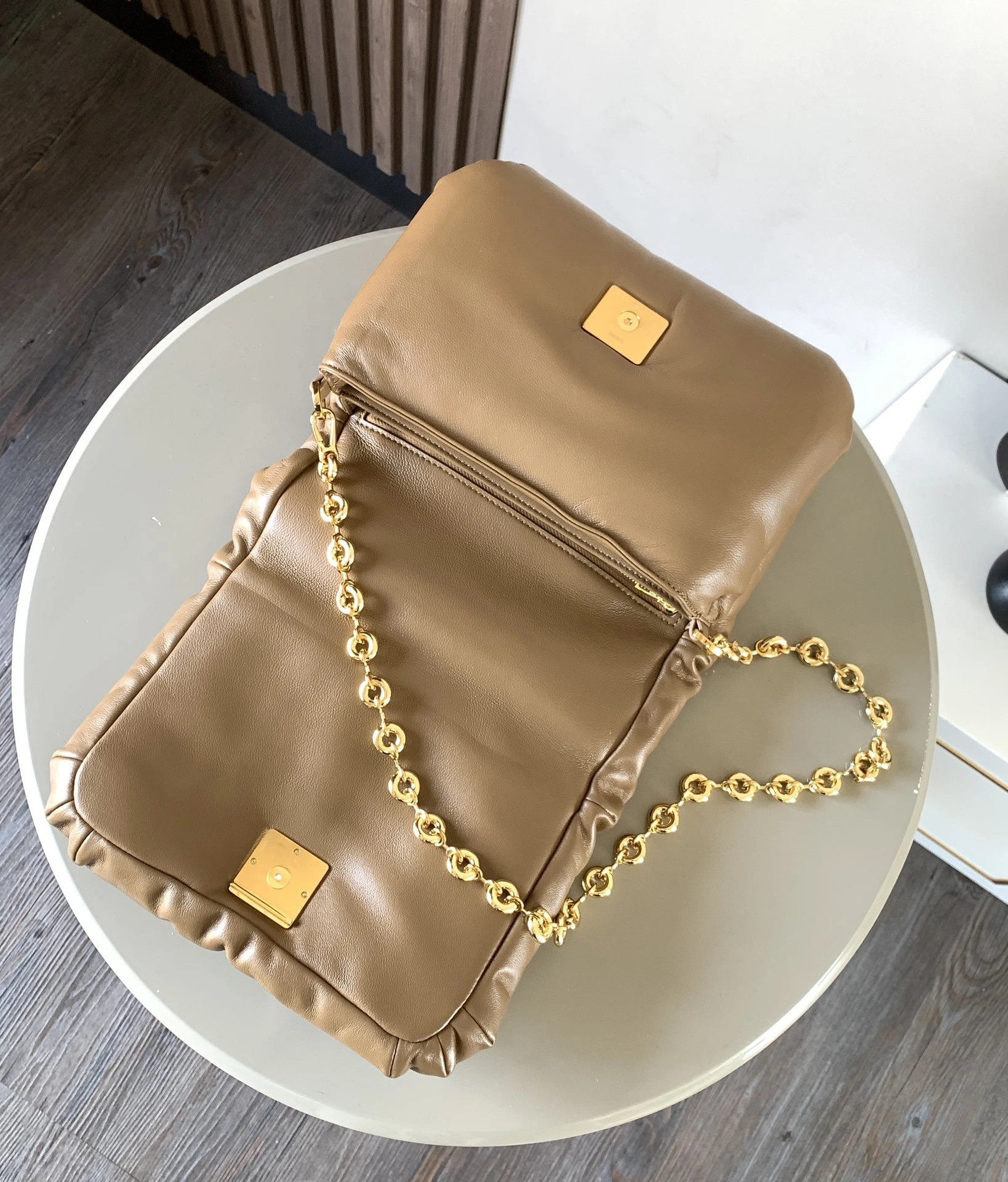 High fidelity Loewe Satchel Bags