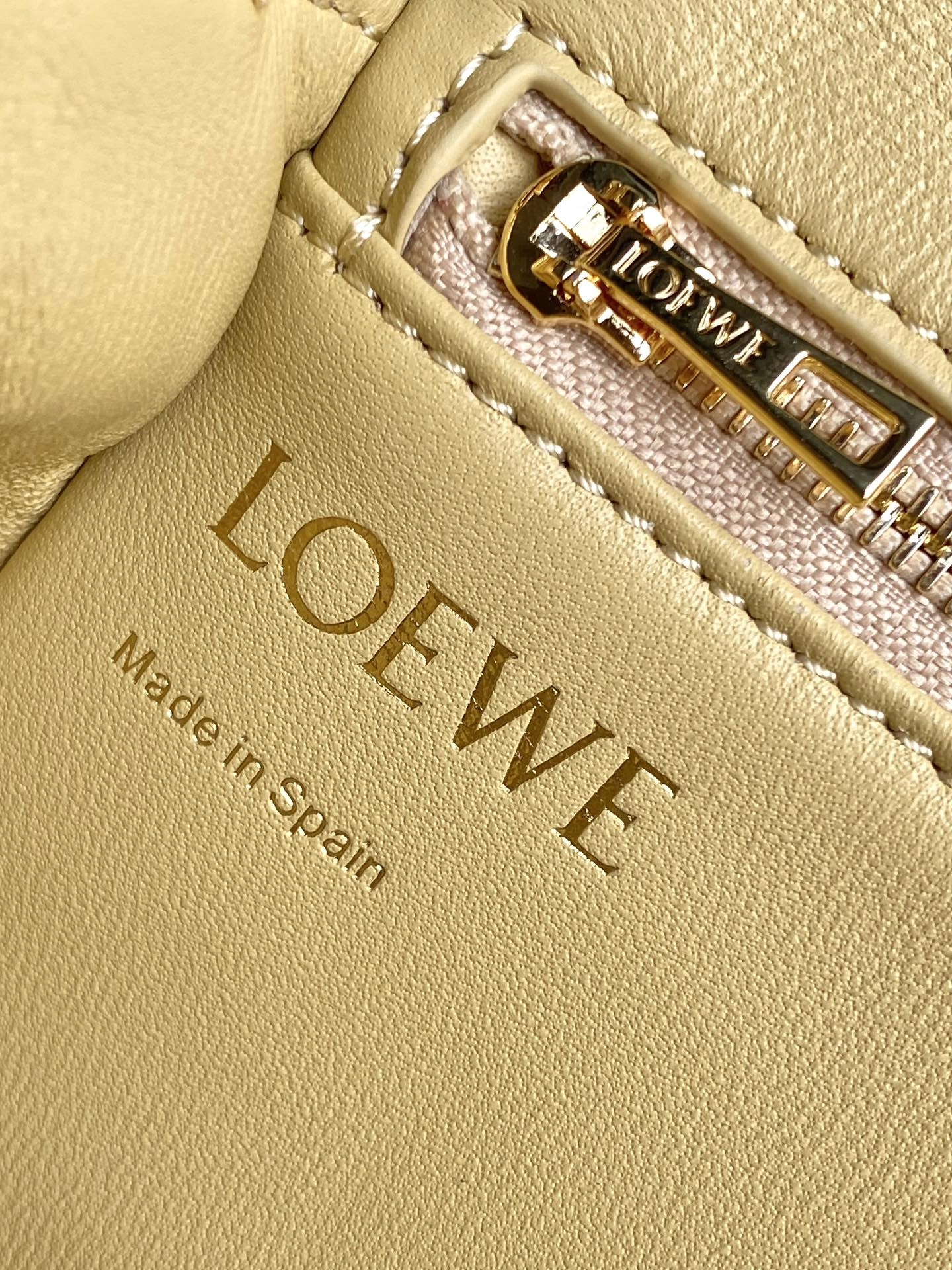 Budget-friendly Loewe Satchel Bags
