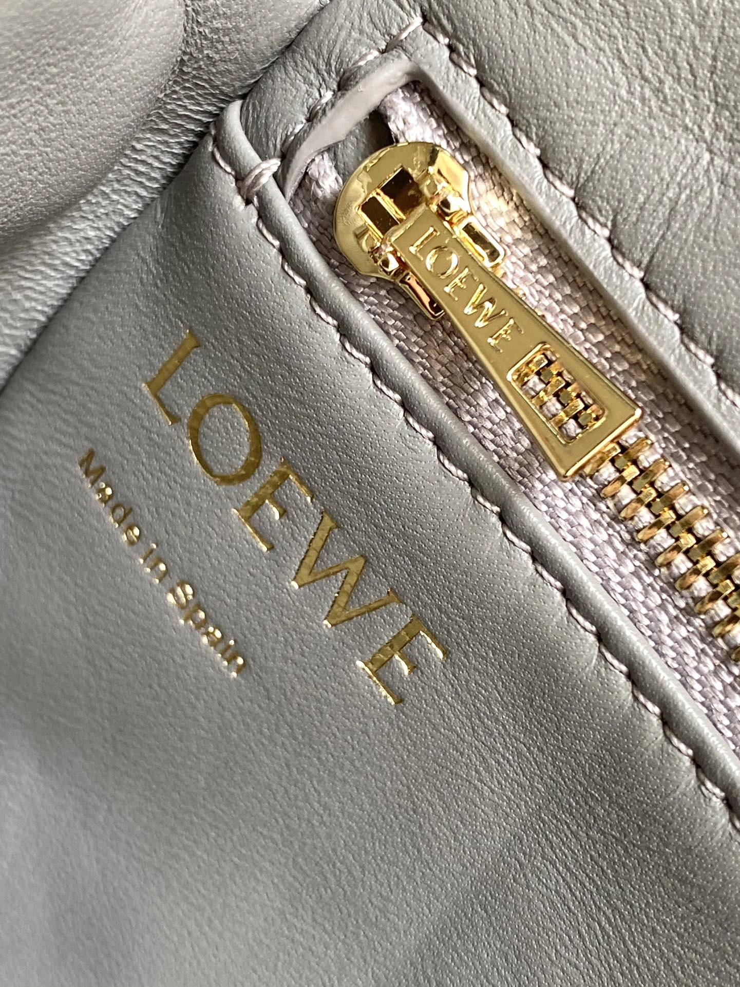 Mirror quality Loewe Satchel Bags