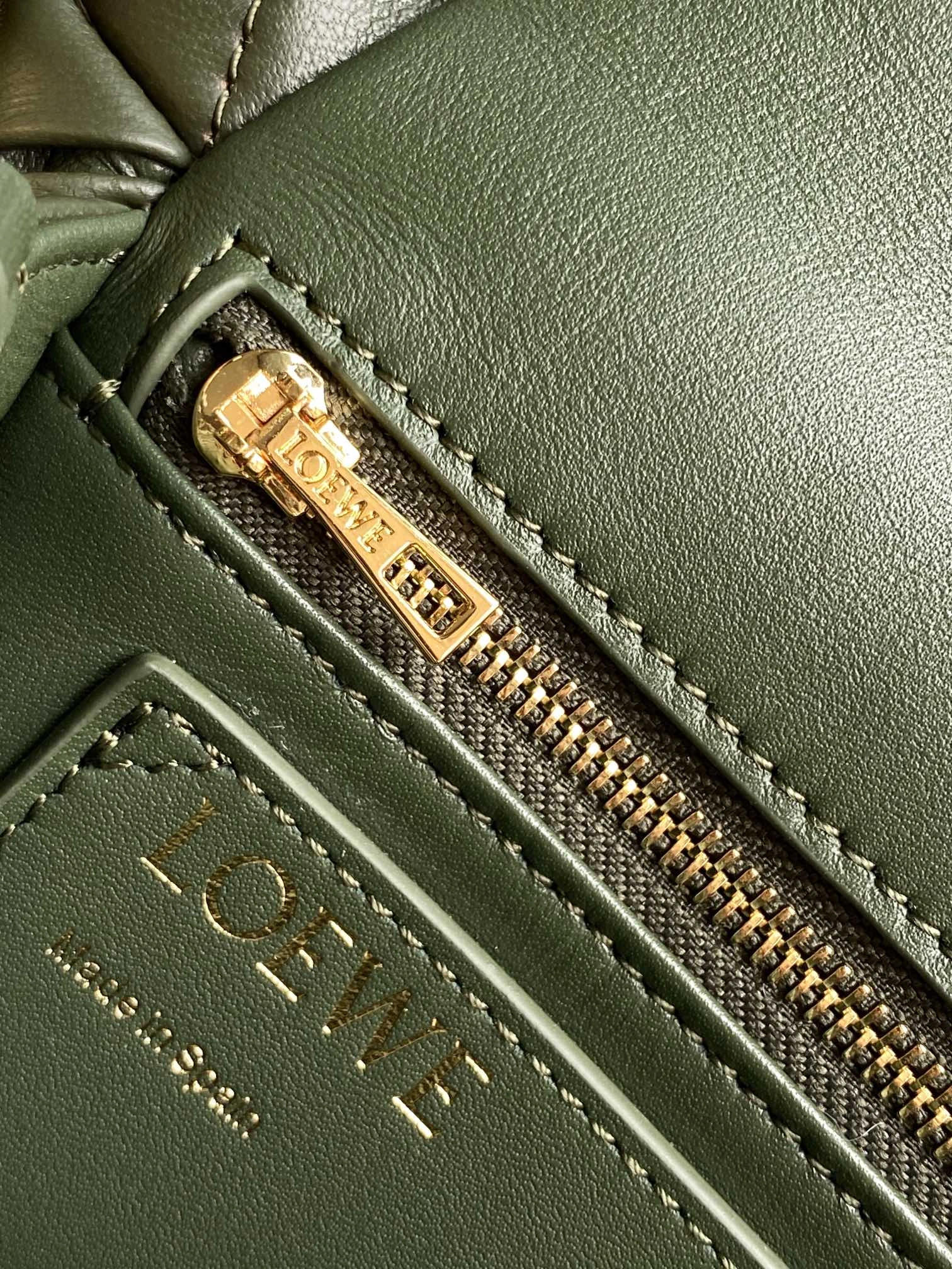 Exact replica Loewe Satchel Bags