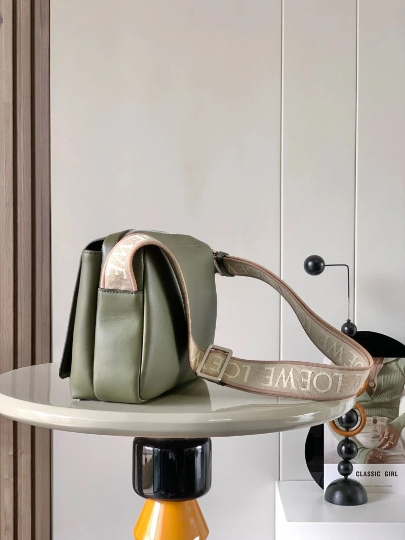 Affordable Loewe Satchel Bags