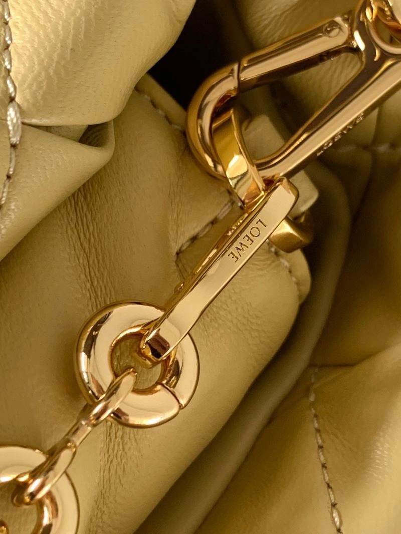 Top match Loewe Satchel Bags