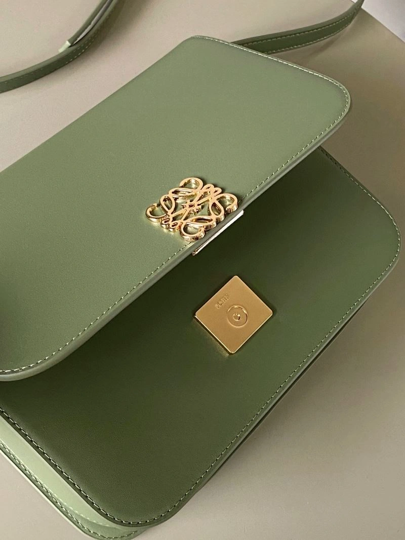 Reasonably priced Loewe Satchel Bags