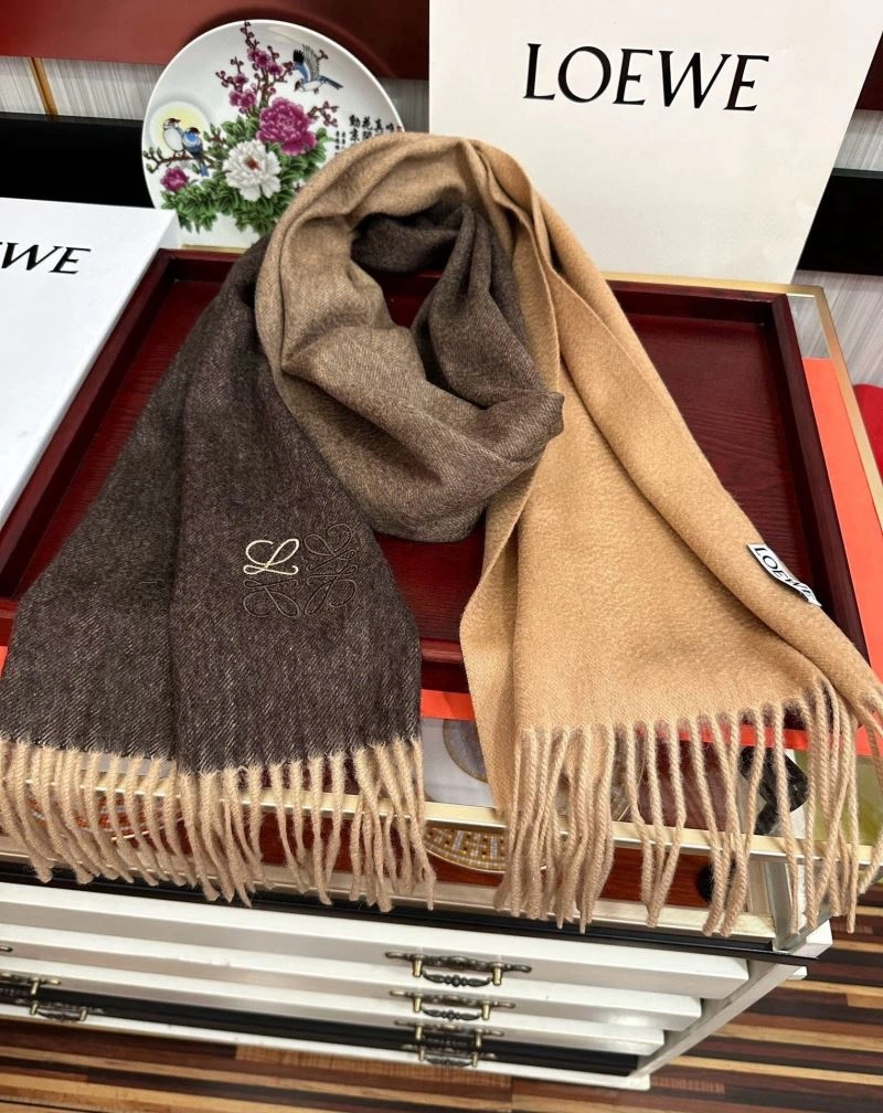Low-cost Loewe Scarf
