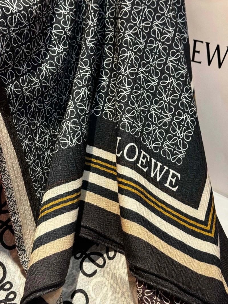 Accurate model Loewe Scarf