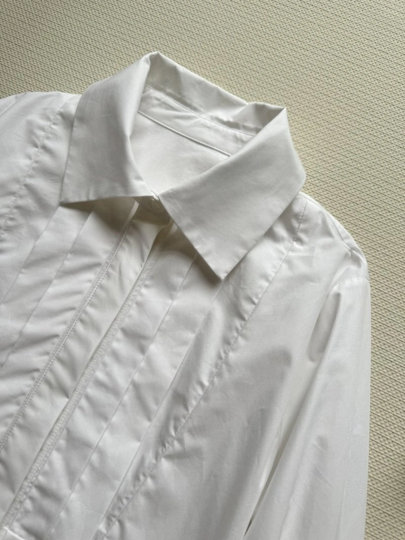 Low-cost Loewe Shirts