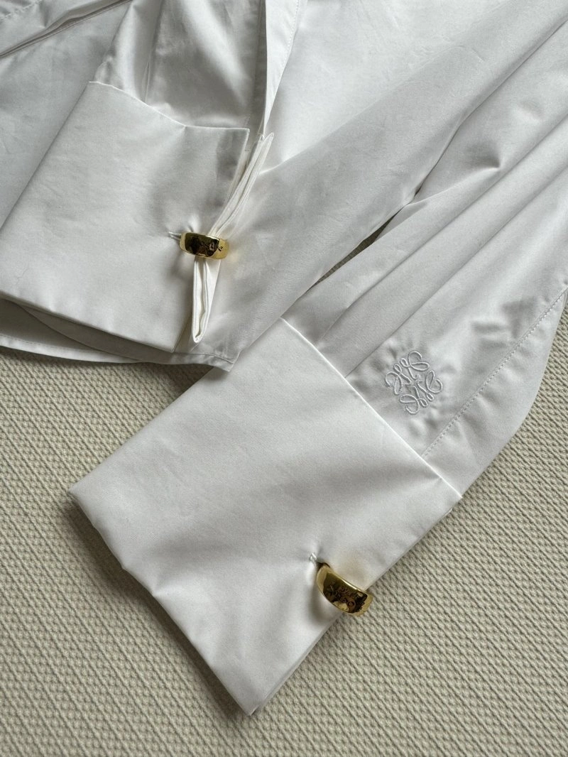 Low-cost Loewe Shirts