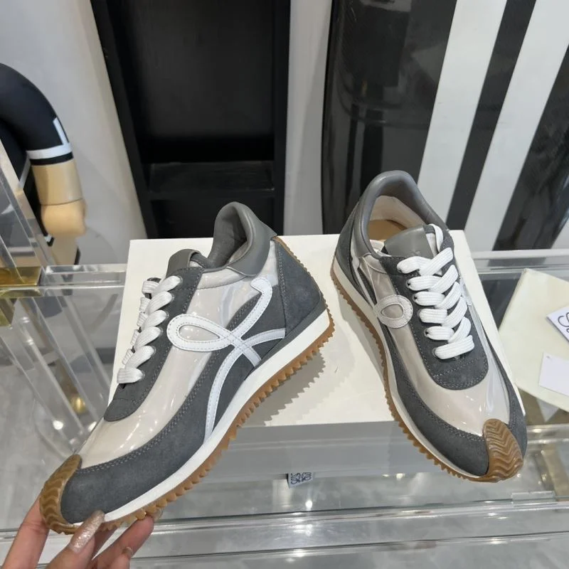 Top mirror Loewe Shoes