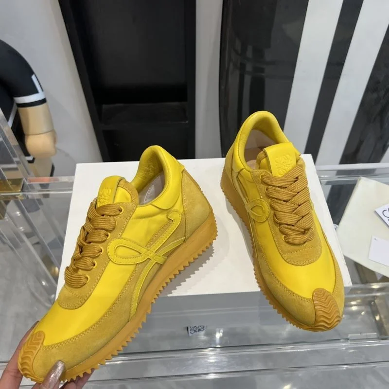 Top mirror Loewe Shoes