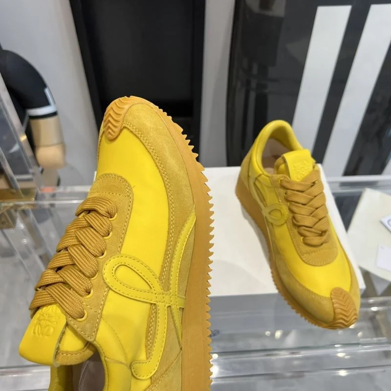 Top mirror Loewe Shoes