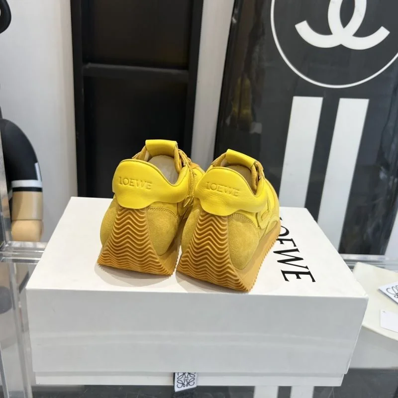 Top mirror Loewe Shoes