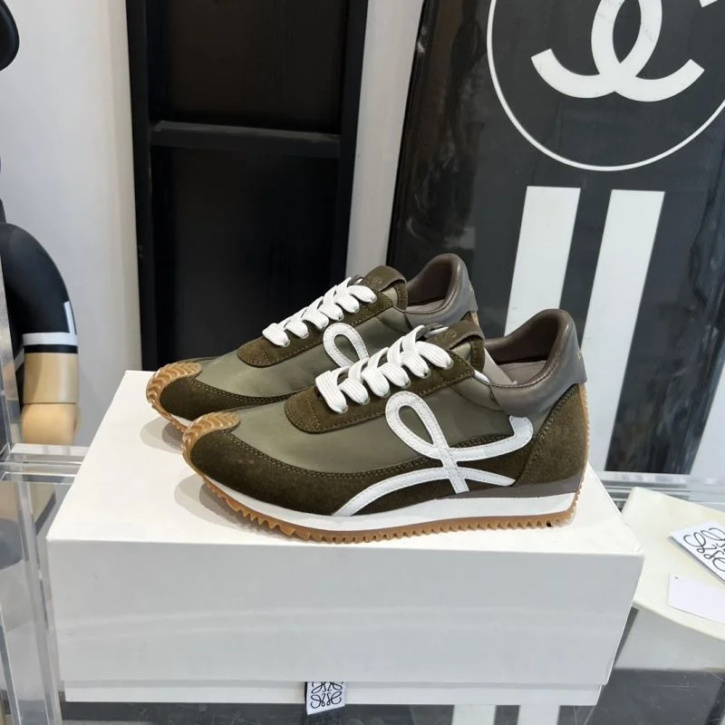 Low-cost Loewe Shoes