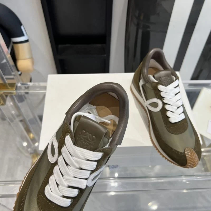 Low-cost Loewe Shoes