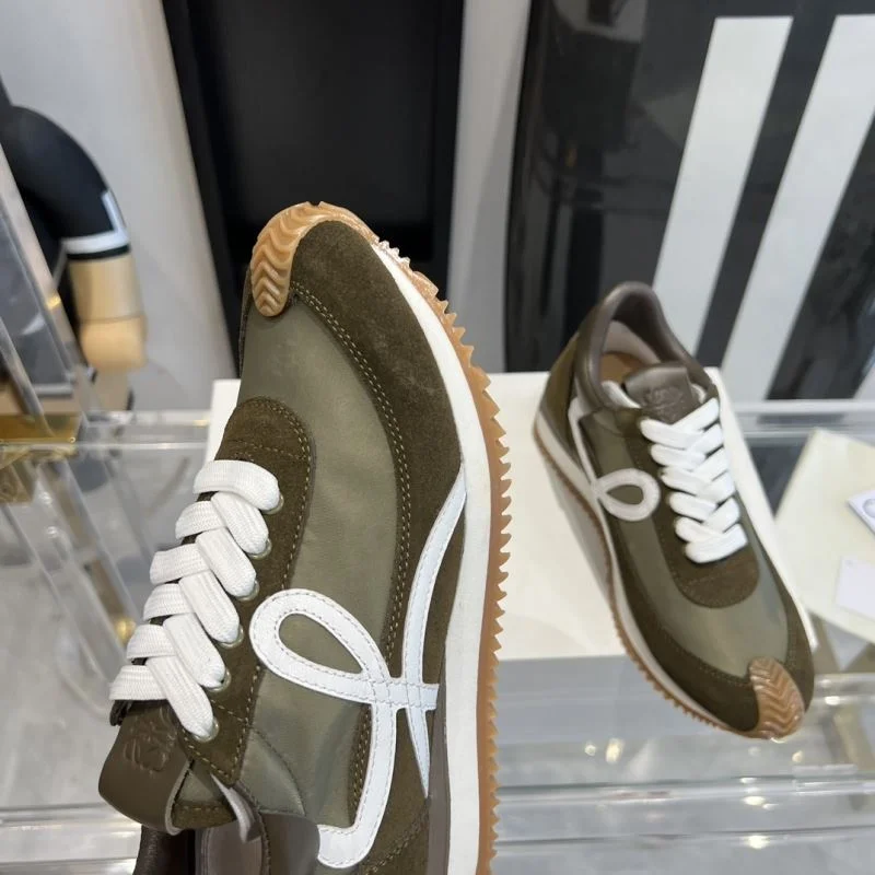 Low-cost Loewe Shoes