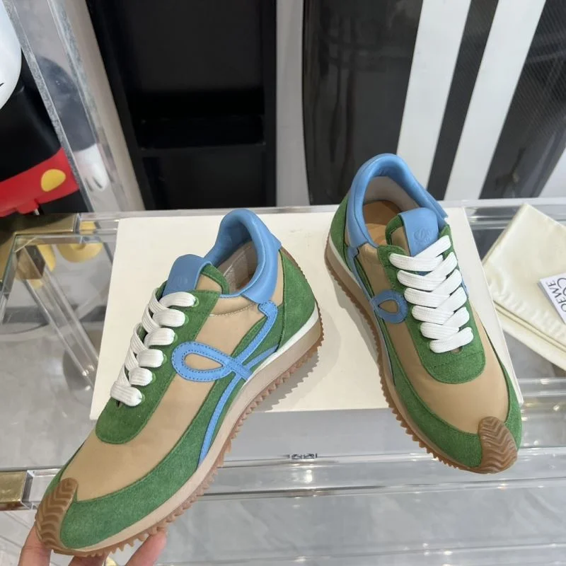 Accurate model Loewe Shoes
