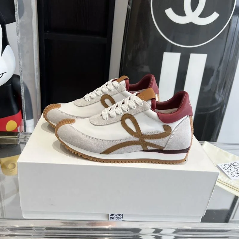 Accurate model Loewe Shoes