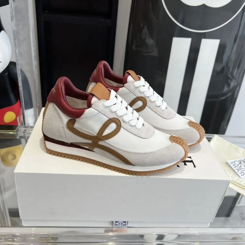 Accurate model Loewe Shoes