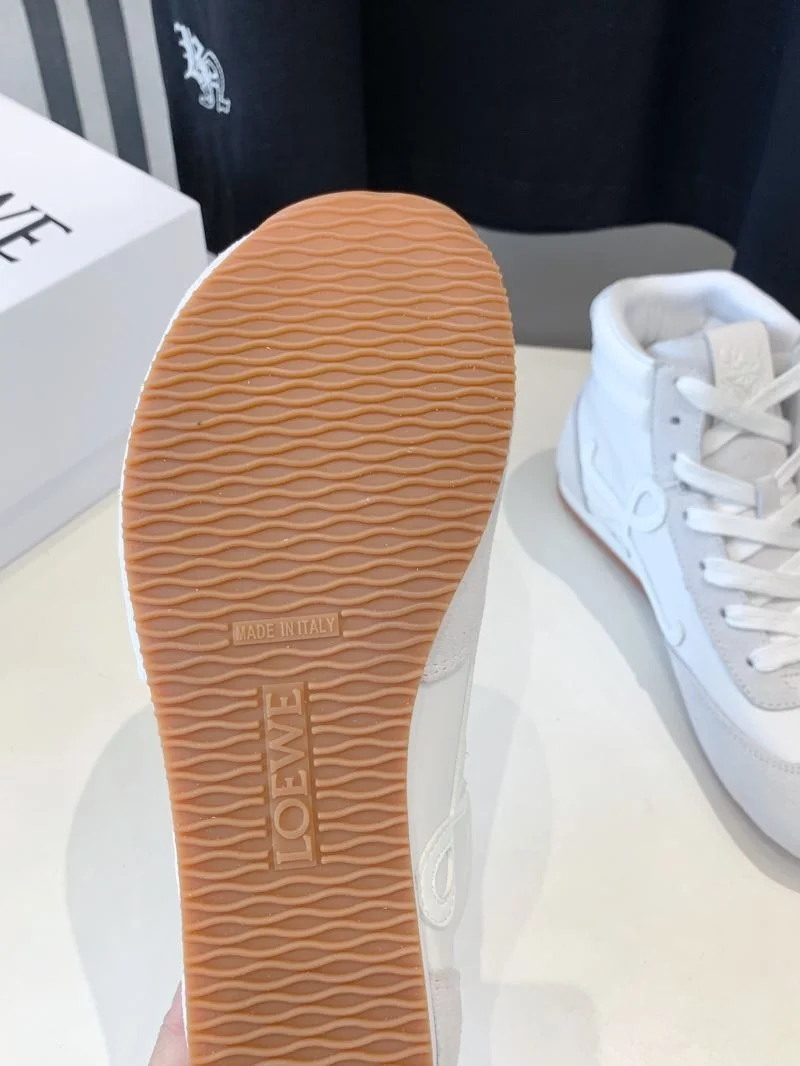 Inexpensive Loewe Shoes