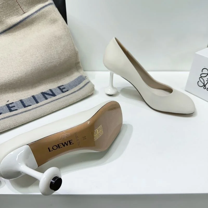 Top mirror Loewe Shoes
