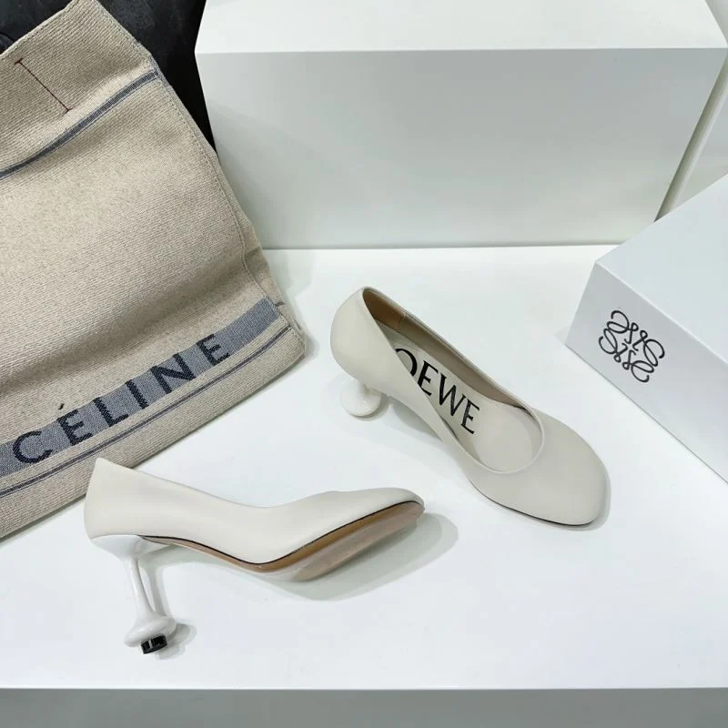 Top mirror Loewe Shoes