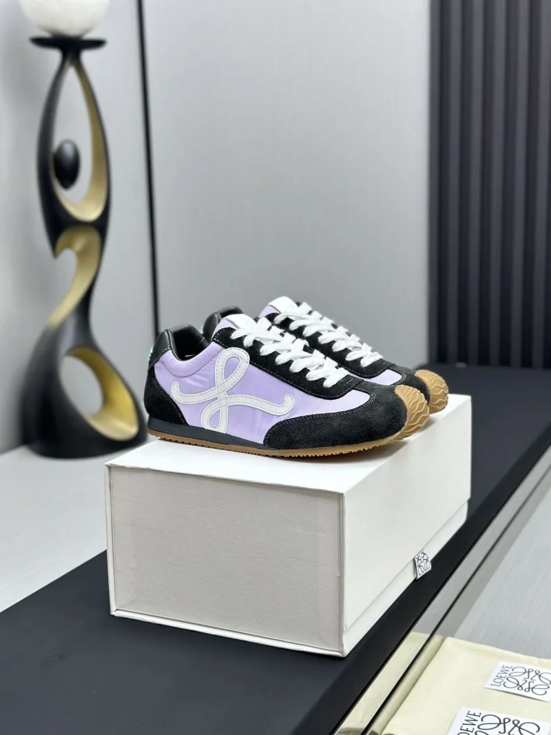 Inexpensive Loewe Shoes
