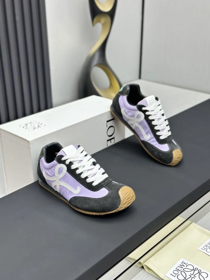 Inexpensive Loewe Shoes