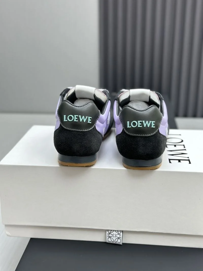 Inexpensive Loewe Shoes