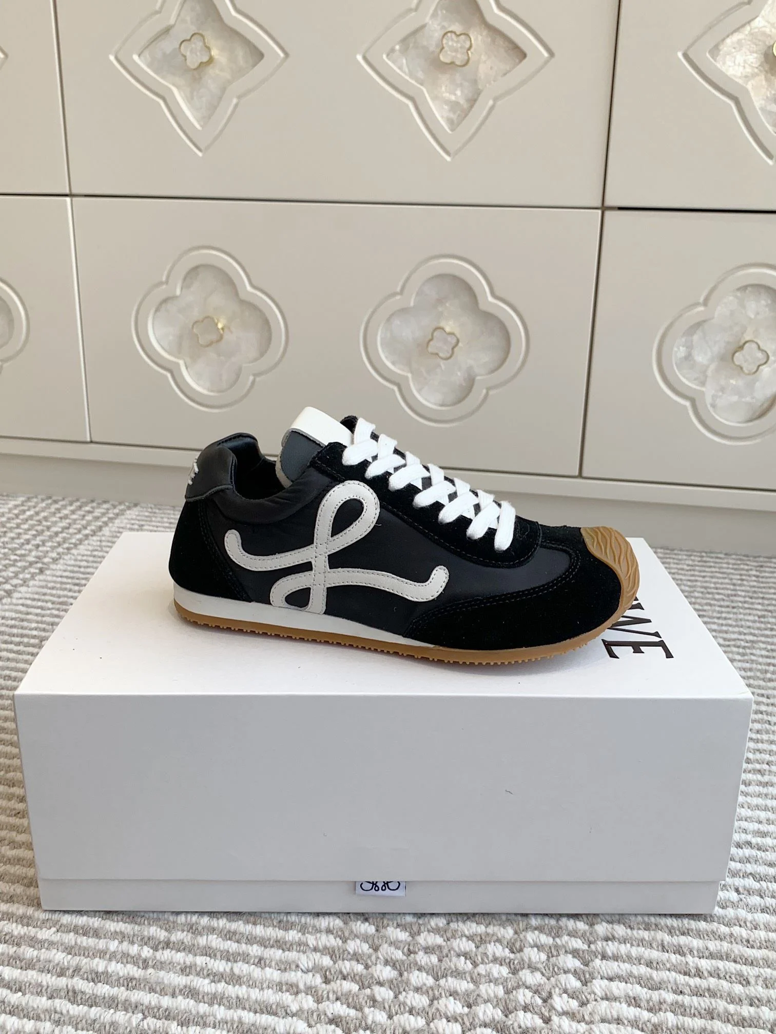 Bargain Loewe Shoes