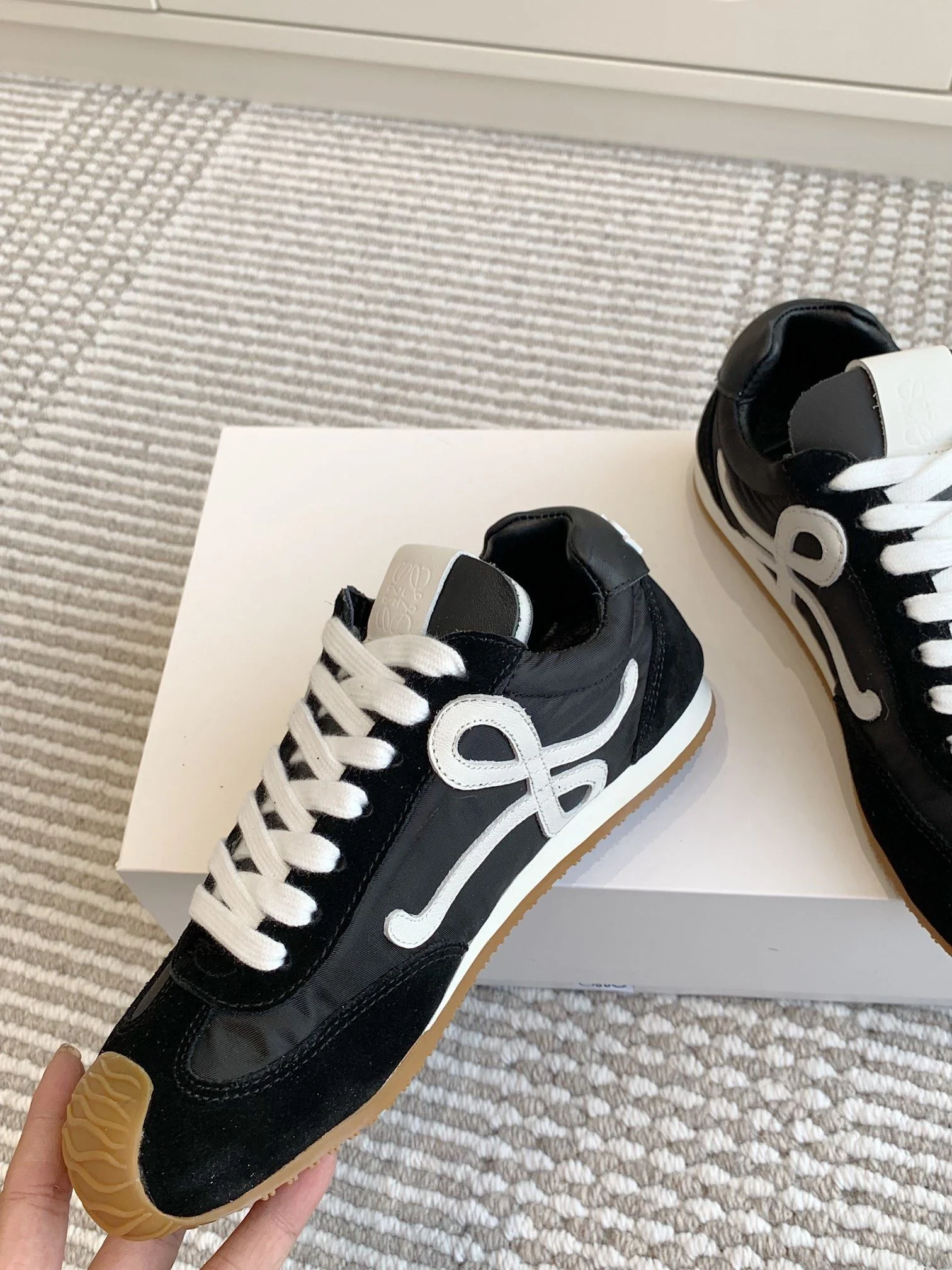 Bargain Loewe Shoes