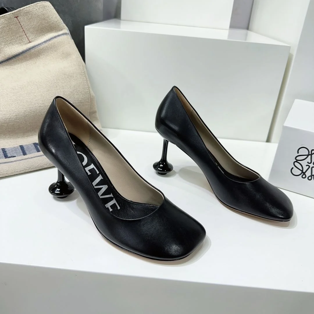 Top match Loewe Shoes